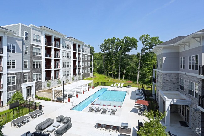 Brookfield Reserve Apartments - Brookfield, WI | ForRent.com