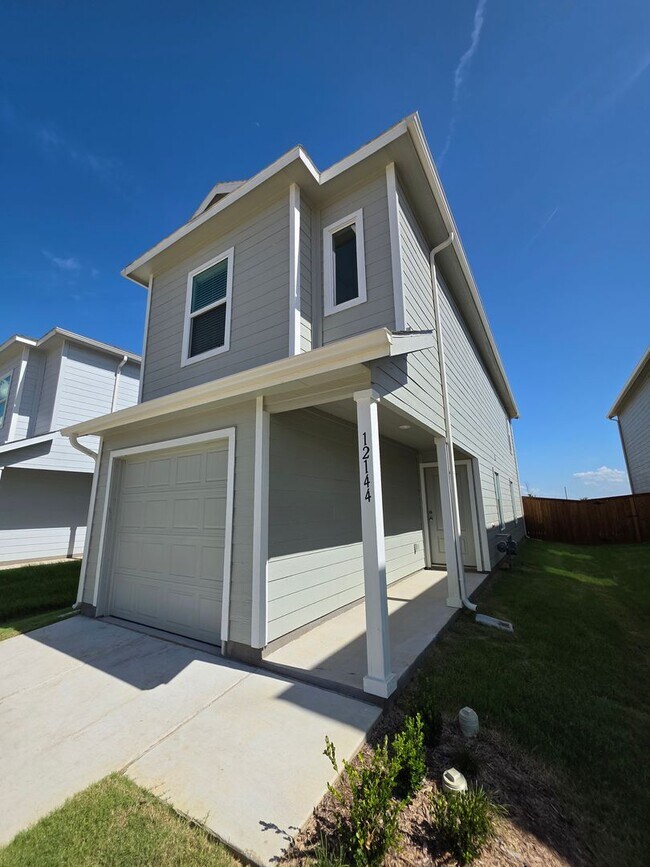 Two-Story Beauty in Foree Ranch – New Cons... House - House Rental in ...