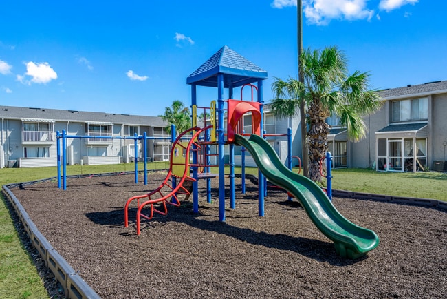 Enclave at Sabal Pointe Apartments For Rent in Saint Petersburg, FL ...