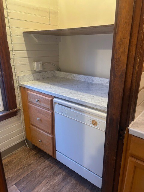 259 High St Unit 1 Off-Campus Housing, Fitchburg, MA