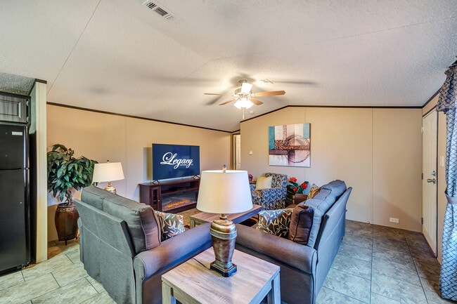 Pearce Point Mobile Home Park Off-Campus Housing, Albany, GA