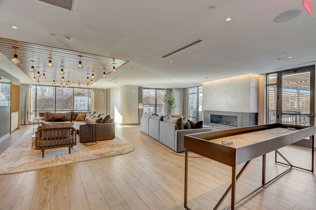 Northeastern University | Off-Campus Housing Search