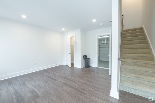 Kettle Point Apartments - East Providence, RI | ForRent.com