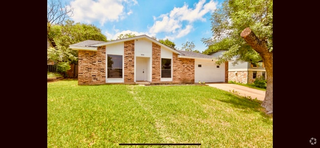 Houses for Rent in Austin TX - 1,980 Houses | ForRent.com