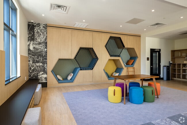 New York University | Off-Campus Housing Search