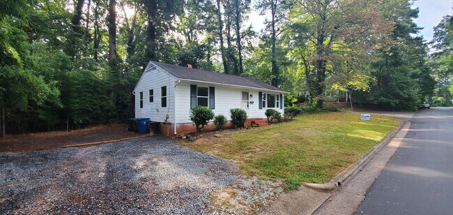 Charming 3-Bedroom Home in the Heart of Du... - House Rental in Durham ...