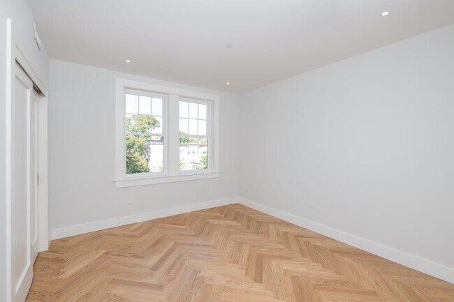17 A Forest St Unit 41 Off-Campus Housing, Cambridge, MA