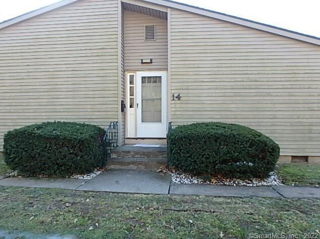 14 Locust Cir Townhome - Townhome Rental in Rocky Hill CT | ForRent.com
