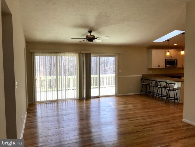 830 Willow Way Rental For Rent in Prince Frederick, MD | ForRent.com
