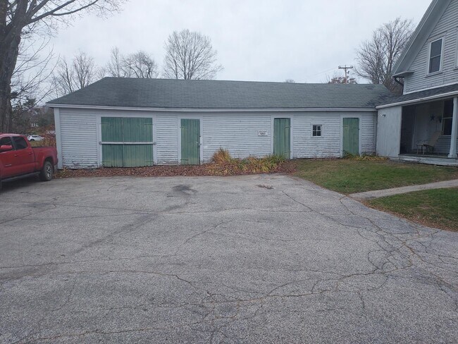 16 Lyford Hill Rd Unit 2 - Pittsfield, NH | ForRent.com