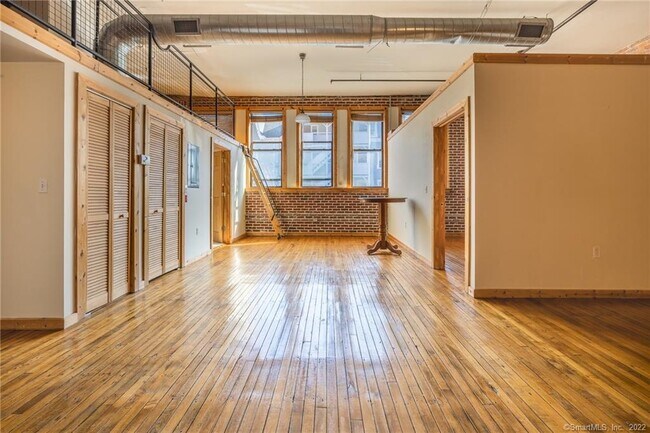 325 Myrtle Ave Unit 1103 - Condo for Rent in Bridgeport, CT | ForRent.com