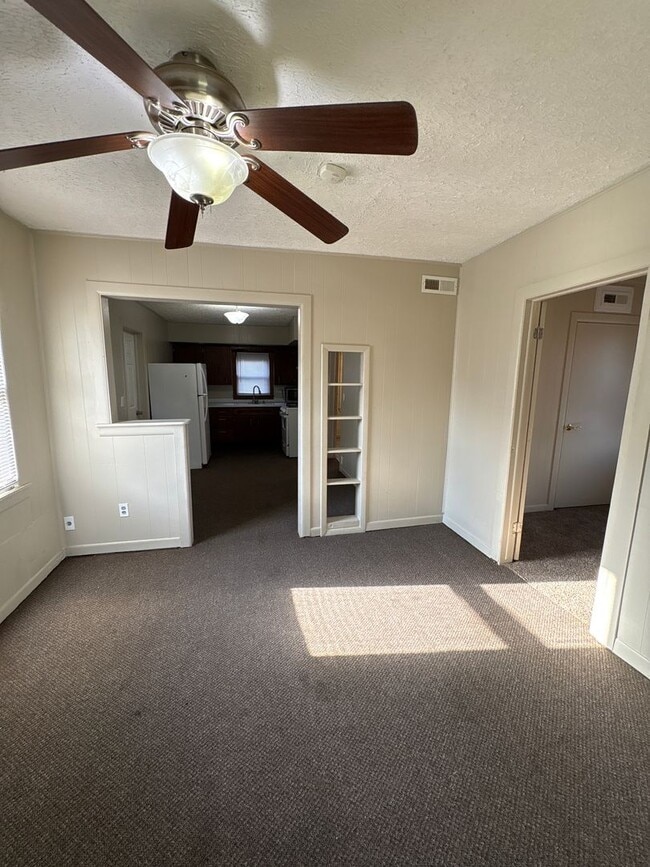 2503 N Adams St Off-Campus Housing, Enid, OK