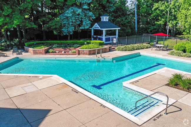 The Gables of Troy Apartments For Rent in Troy, MI | ForRent.com