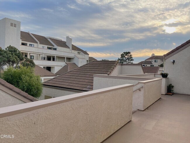 727 Island View Cir - Condo for Rent in Port Hueneme, CA | ForRent.com