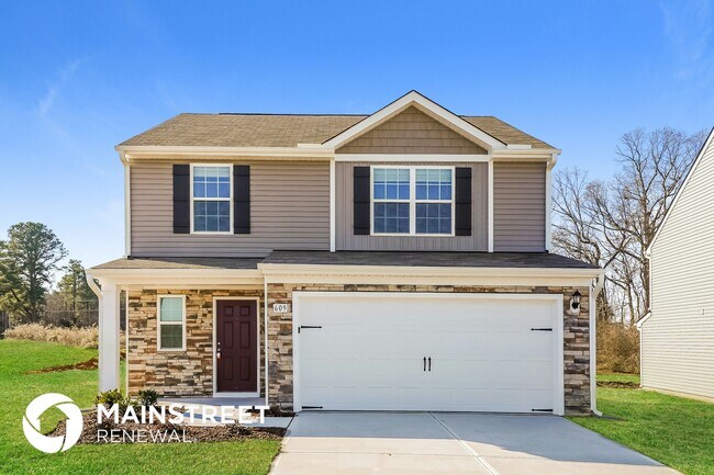 609 Howling Wind Dr Off-Campus Housing, Zebulon, NC