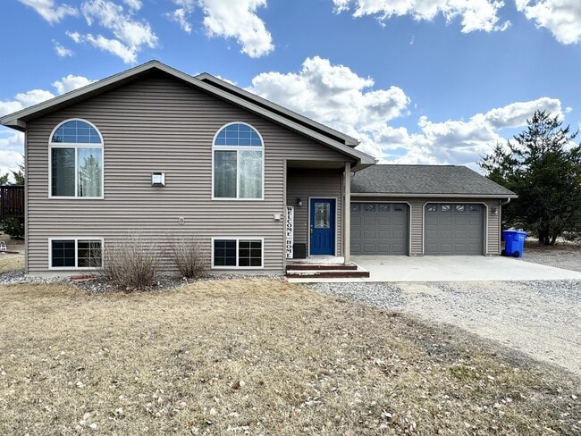 5038 Jackpine Rd NW - House Rental in Bemidji, MN | ForRent.com