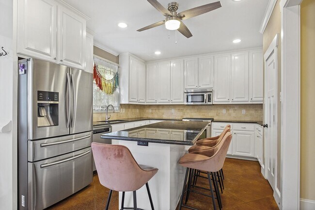 2006 Lipscomb St House - House Rental in Fort Worth, TX | ForRent.com