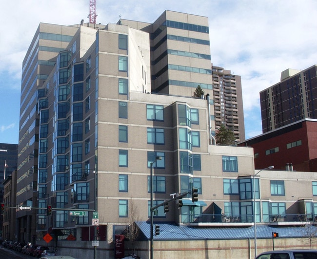 Residences at Lawrence Apartamentos Para alquiler en Denver, CO ...