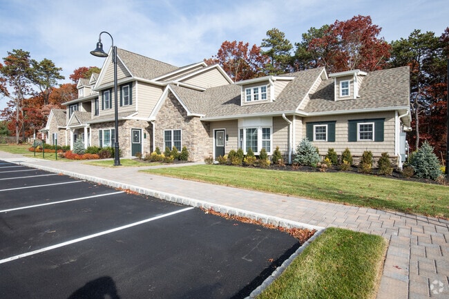 Fairfield Greens South At Holbrook Apartments - Holbrook, NY | ForRent.com