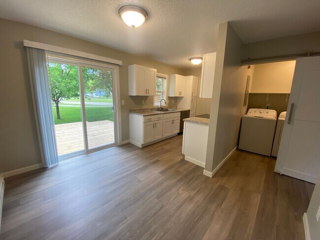 NEWLY RENOVATED 3 BD/1 BA - Move In ASAP! - House Rental in West Fargo ...