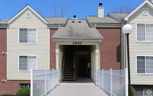 Pinnacle Pointe Apartments For Rent in Cincinnati, OH | ForRent.com