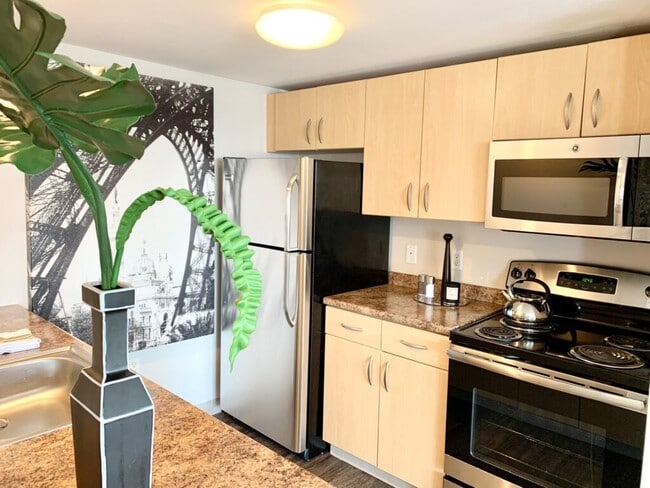 Northeastern University | Off-Campus Housing Search