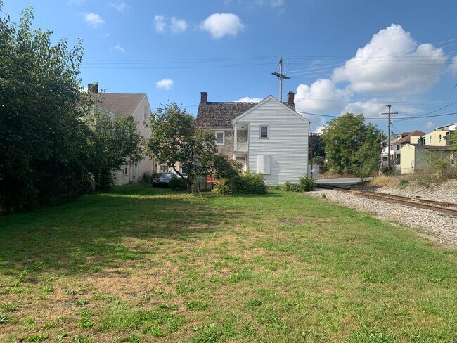 Historic Limestone 2 Bedroom 2 Bath House ... - House Rental in York ...