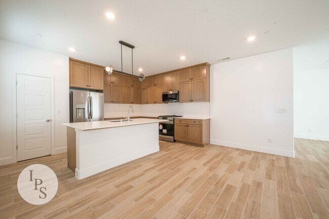 ‘Brambles’ Brand New Copper & Willow Home,... - House Rental in Fresno, CA | ForRent.com