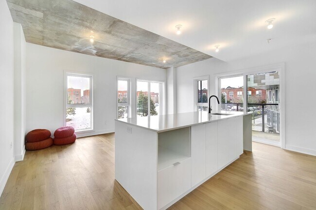 4240 Rue Augustin Frigon Unit 212 - Condo for Rent in Rosemont La ...