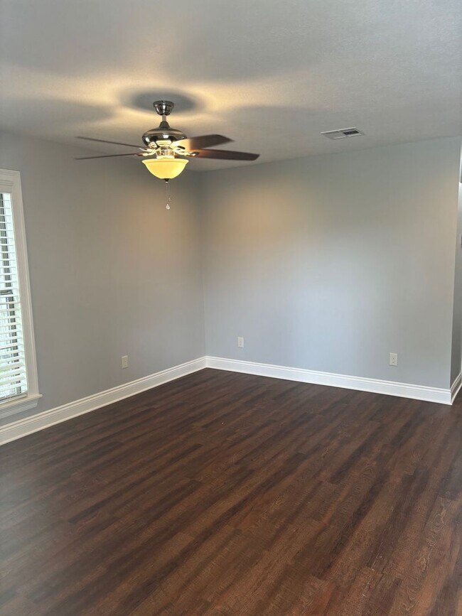 44 Magnolia Rd Apartment Unit B - Sulphur, LA | ForRent.com