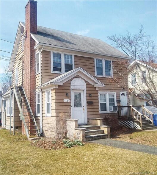 12 Gregory Blvd Unit B - Apartment for Rent | Norwalk, CT | Starting at ...