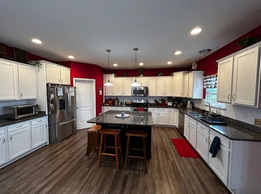 6441 W Waters Edge Ct - House Rental in Greenfield, IN | ForRent.com
