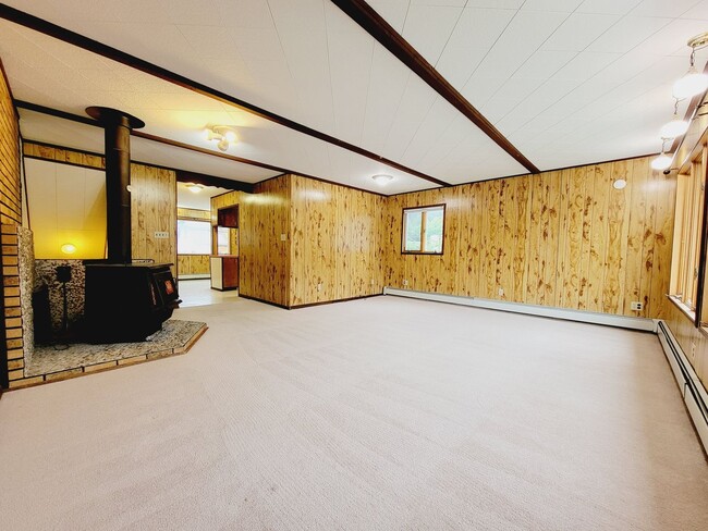 093 Unit 93-1 Off-Campus Housing, Juneau, AK