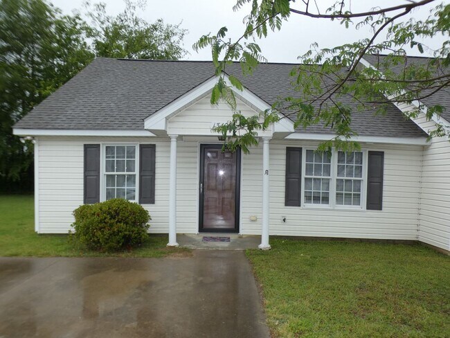 One Story 2 Bedroom 2 Bath Duplex House - House Rental in Rocky Mount ...