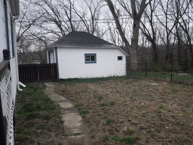 1003 Mason Rd - House Rental in Saint Joseph, MO | ForRent.com