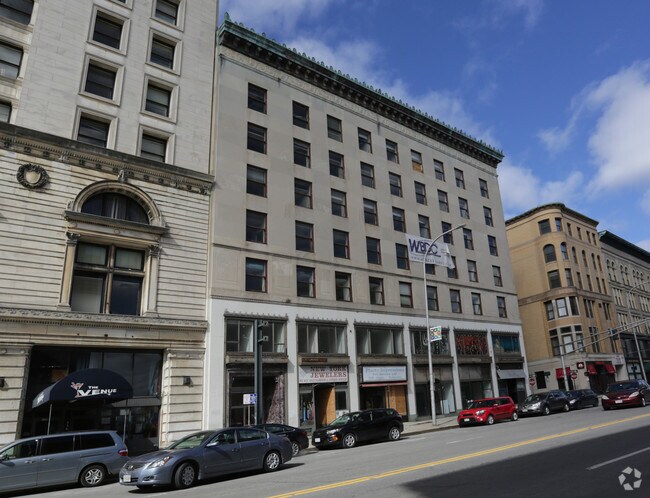 The Central Building Residences Apartamentos Para alquiler en Worcester ...
