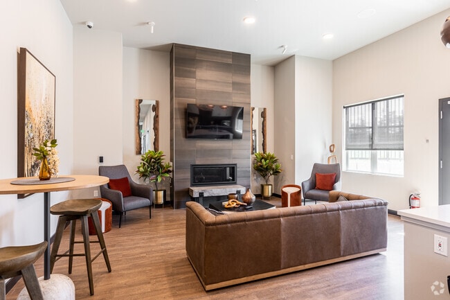 Timberview Apartments - Oregon City, OR | ForRent.com