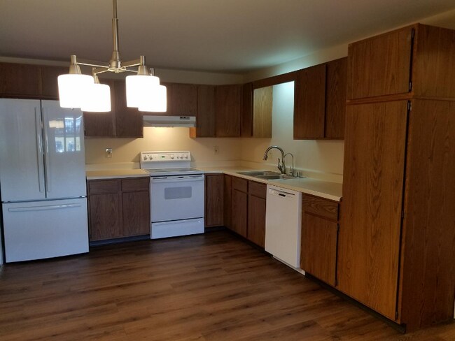5 Mar-Val Terrace Unit E2 - Condo for Rent in Winslow, ME | ForRent.com