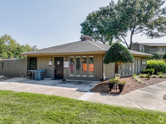 Pearl at High Point Apartments - High Point, NC | ForRent.com