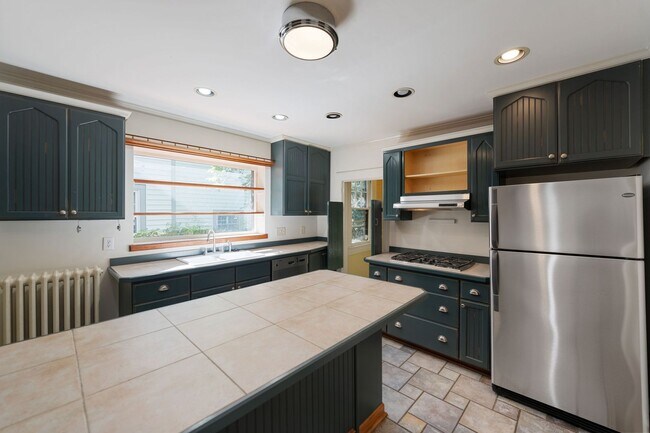 Applications Pending: Month-to-Month Lease... - House Rental in Durham ...