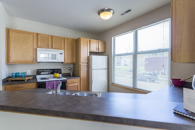 Trostel Square Apartments - Milwaukee, WI | ForRent.com