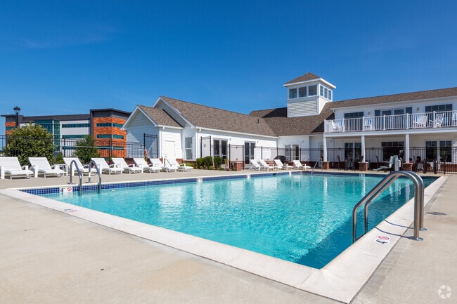 Kettle Point Apartments - East Providence, RI | ForRent.com