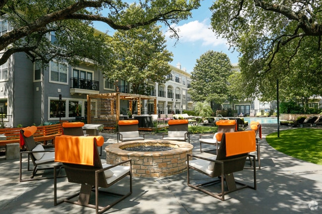 University of Houston Off-Campus Housing & Apartments | ForRentUniversity