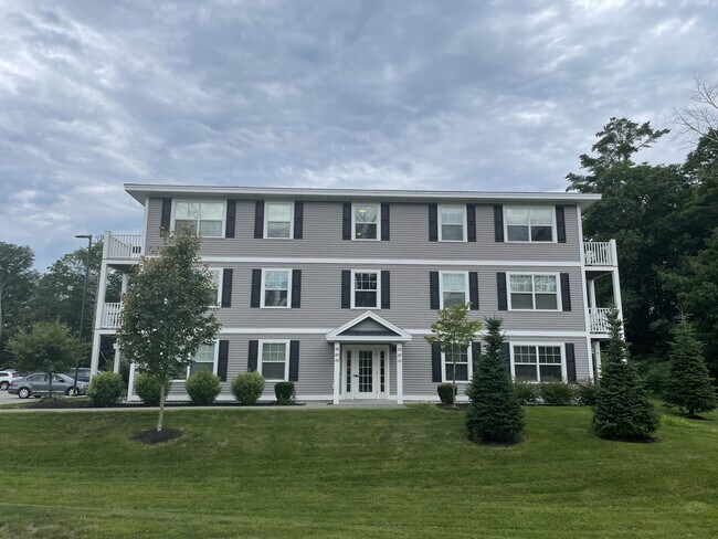 Cumberland Foreside Village Apartments For Rent in Cumberland Foreside ...