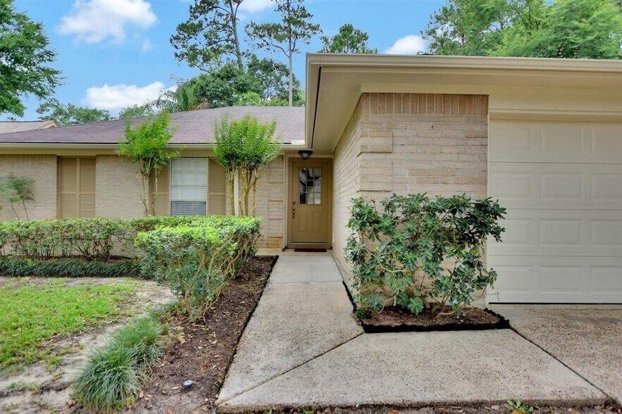 47 Country Forest Ct - House for Rent in Spring, TX | ForRent.com