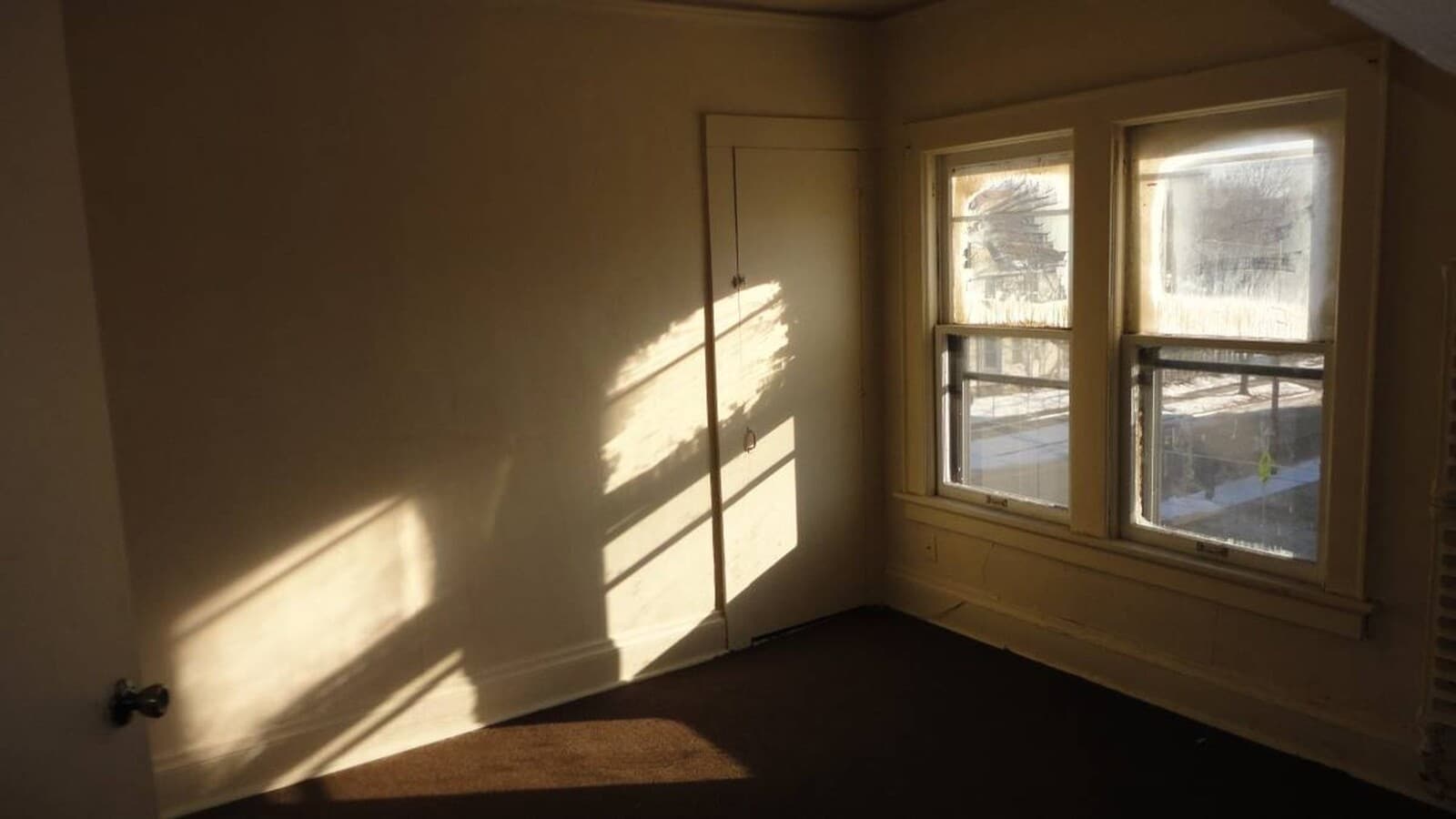 605 N 30th St Unit 2 Off-Campus Housing, Milwaukee, WI