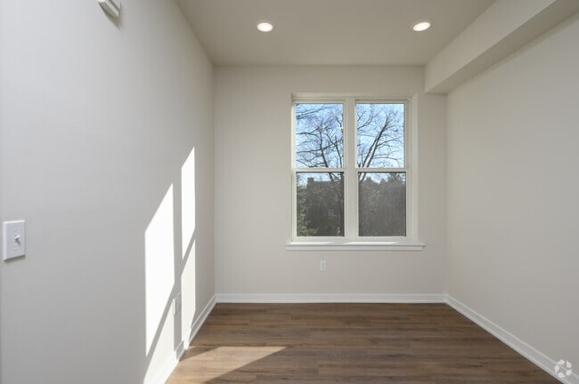 The Elm On 63rd Apartments | Saint Joseph's University | Off-Campus ...