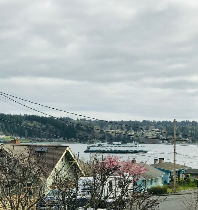 Gorgeous Manette view home now available - House Rental in Bremerton ...