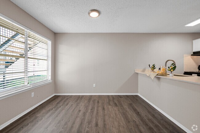 Lawson Apartments - Benbrook, TX | ForRent.com