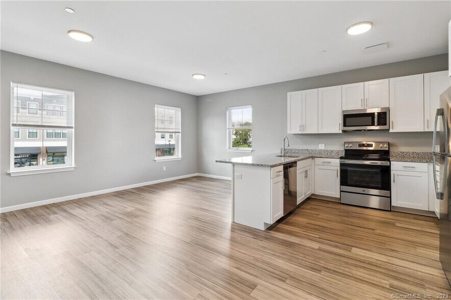 10 Steele Blvd Unit 204 - Apartment for Rent | Berlin, CT | Starting at ...